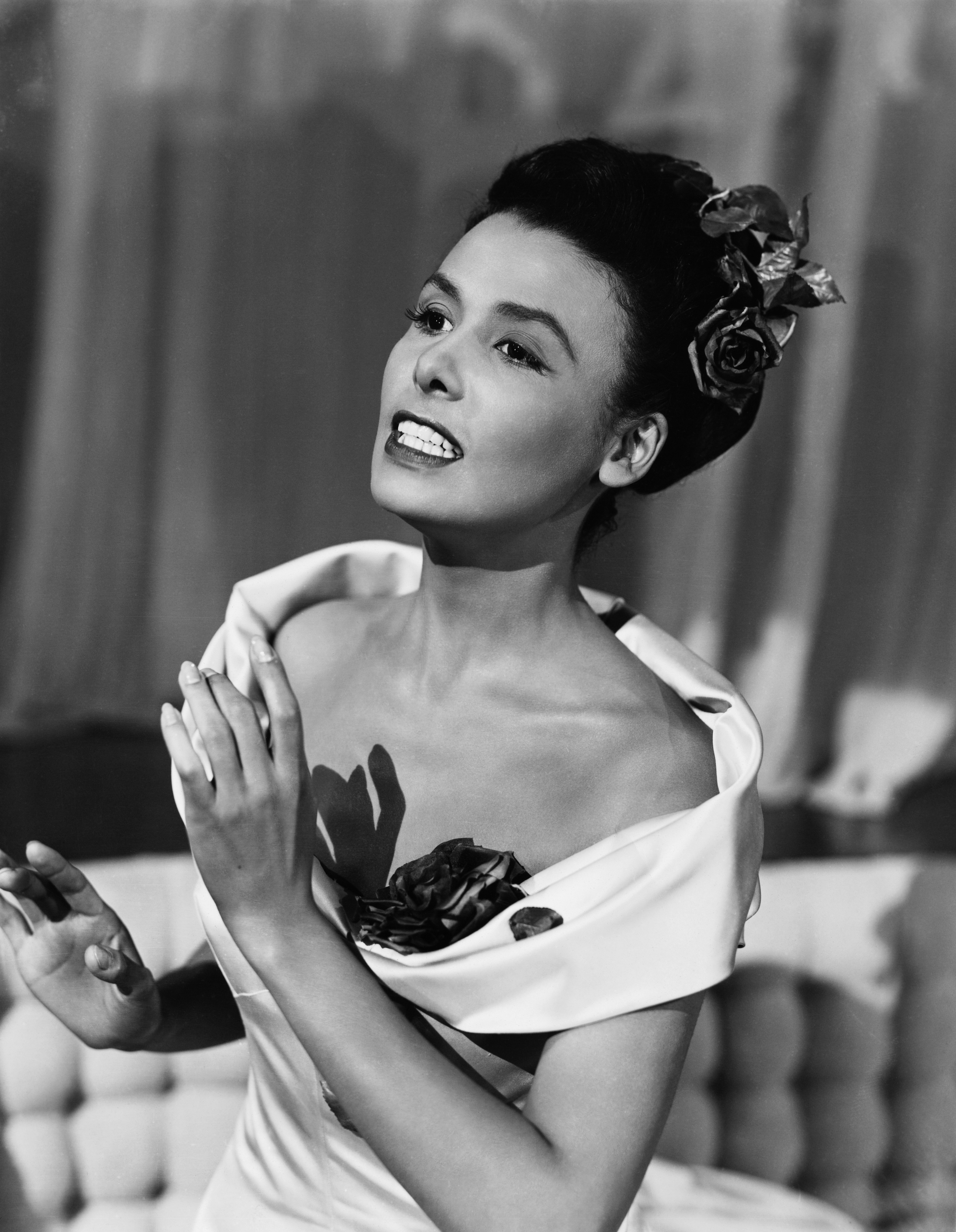 lena-horne-singing - Black Women Musicians Pictures - Black Women in ...
