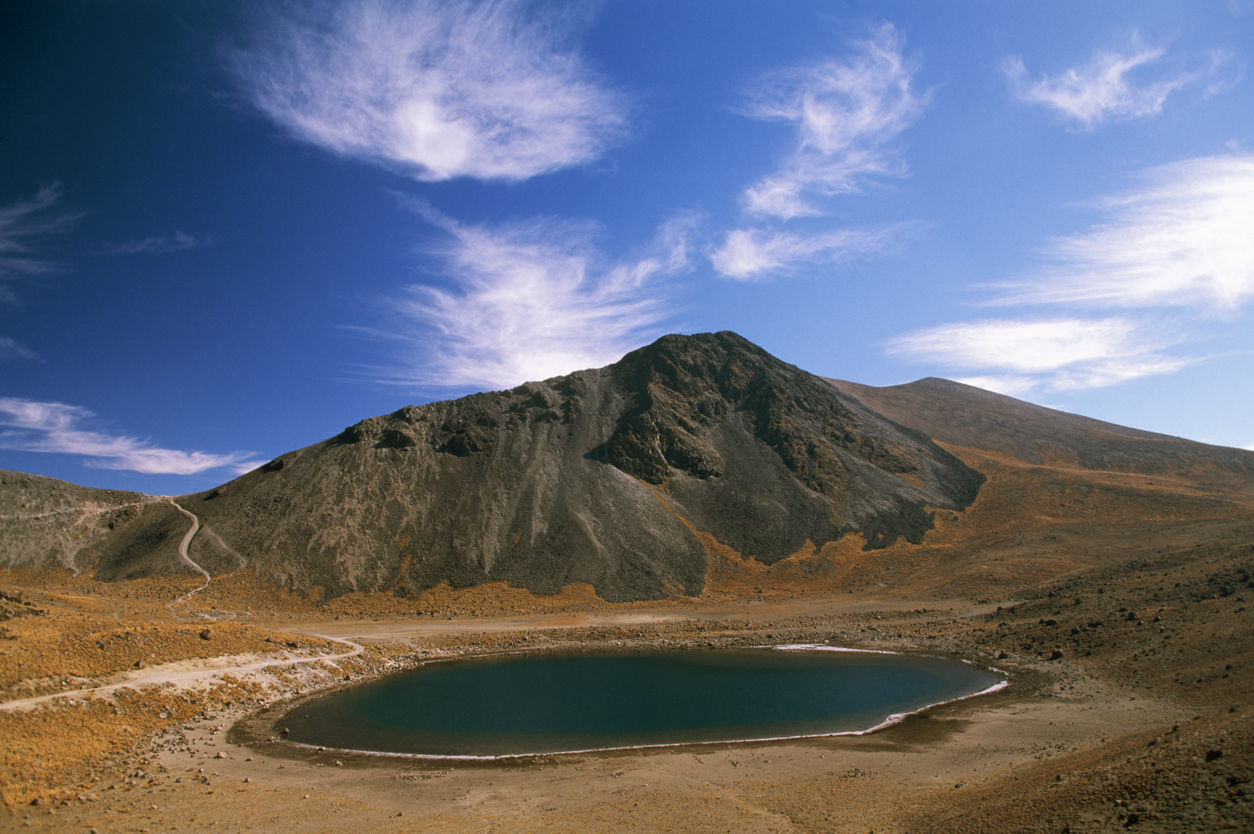 lake-in-nevado-de-toluca-volcano - Mexico State Pictures - History of ...