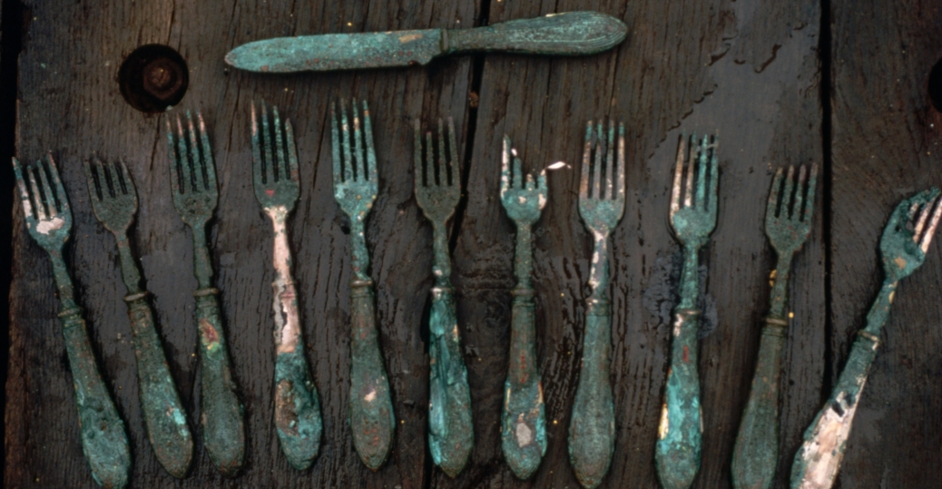 pocket-watches-from-the - Titanic: Passengers and Possessions Pictures ...