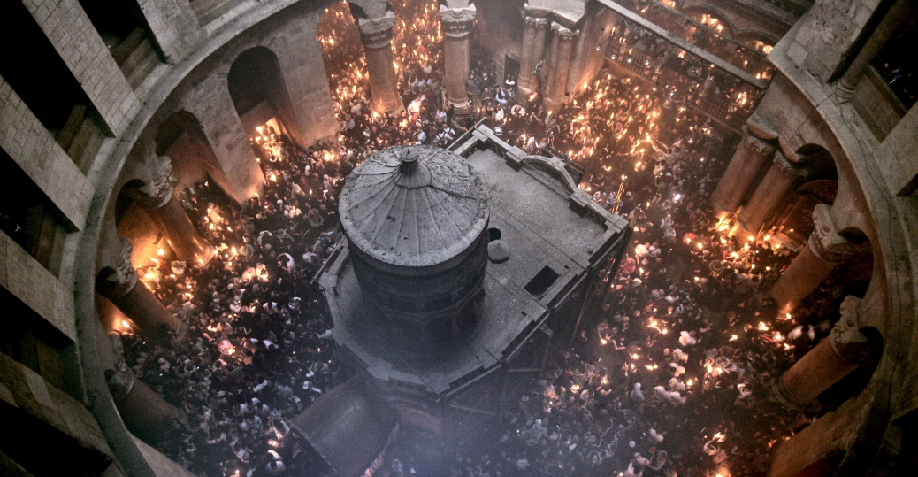 holy-fire-ceremony-inside-the-church-of-the-holy-sepulcher-in-jerusalem ...