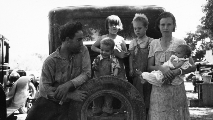 Family Life During the Great Depression | HISTORY.com